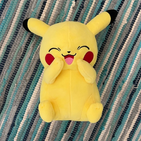 Pokemon | Toys | Smiling Pikachu | Poshmark